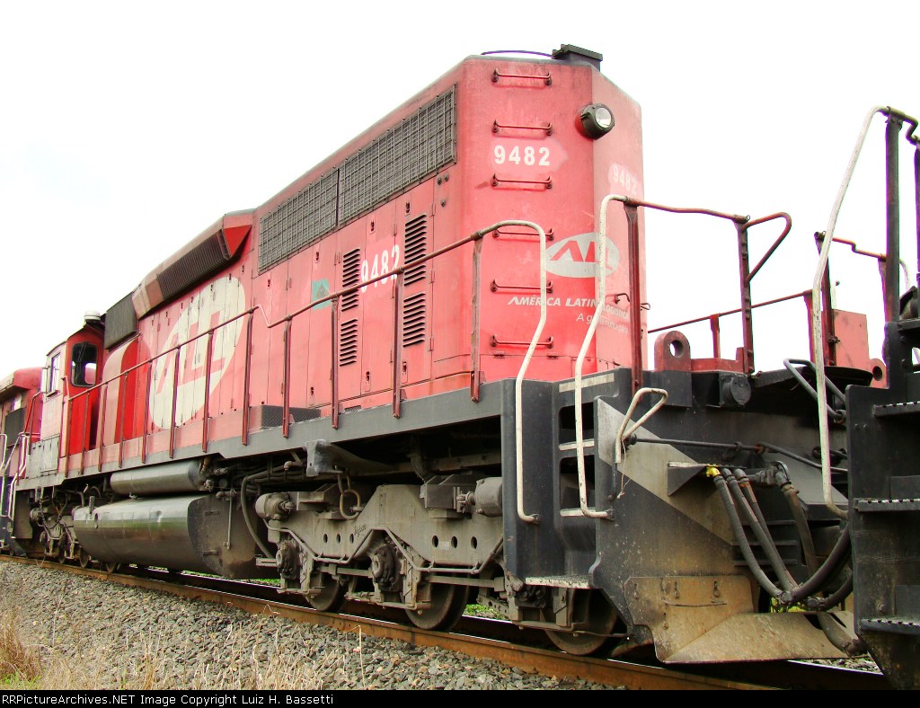 EMD GM SD40-2 9482